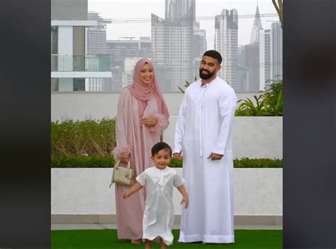 Малика е на мака маж и и давал САМО замислете САМО 70 000 евра дневно СРАМ ДА МУ Е ЦИЦИЈА