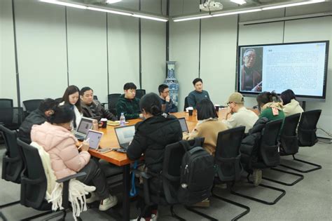 “思辨与述作·艺术写作中心系列研讨”第七讲 丨 图书馆举办“博士论文写作与艺术个案研究”学术研讨会 四川美术学院