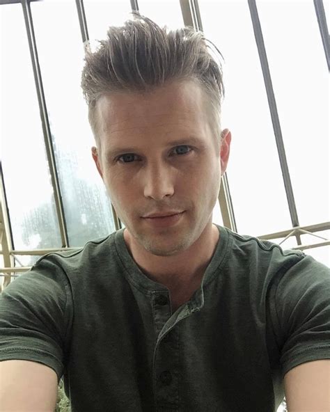 Kerry James Biographie Carrière Et Filmographie Hypnoweb