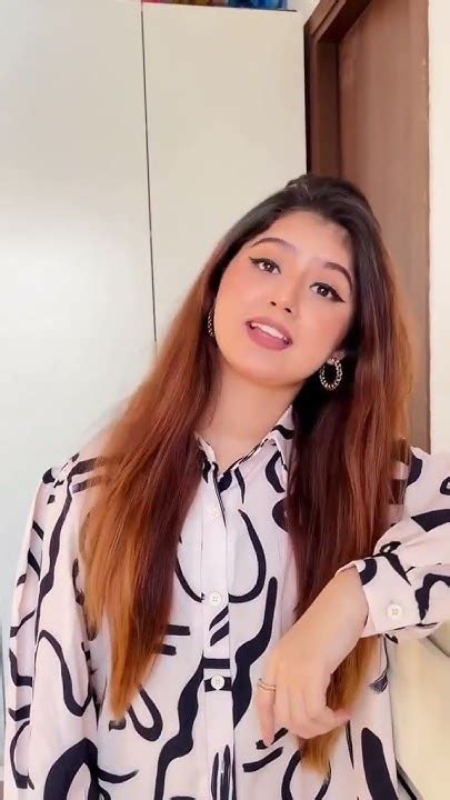 Pados Wali Aunty 😅😅 Youtube