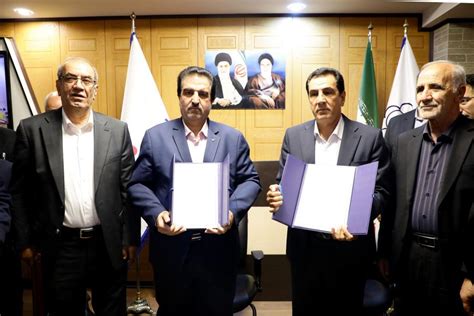 تفاهم‌نامه همکاری بانک رفاه کارگران و کانون عالی بازنشستگان کشور امضا شد