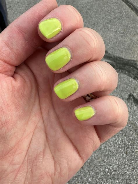 Lime Gel Polish Le Mini Macaron