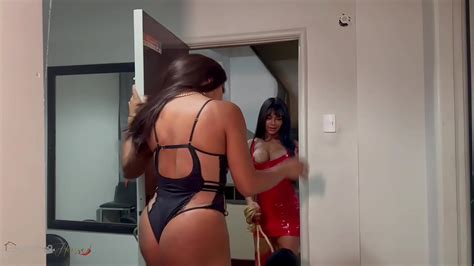 Dos Trans Se Meten Por El Culo Al Hombre Casado Y Lo Someten Y Lo