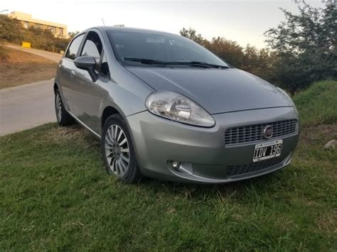 Fiat Punto Hlx 1 8 2009 Comprá en San Juan