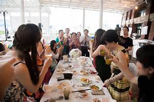 ＜婚宴＞小遊戲＆第三次進場＆抽捧花＆敬酒合照－豹芙小姐｜痞客邦