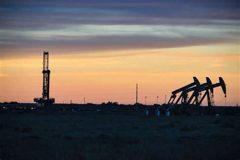 Exxon In Advanced Talks For 60b Acquisition Of Pioneer