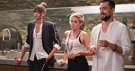 Luis Gerardo Méndez Apareció Con Kristen Stewart En El Nuevo Tráiler De