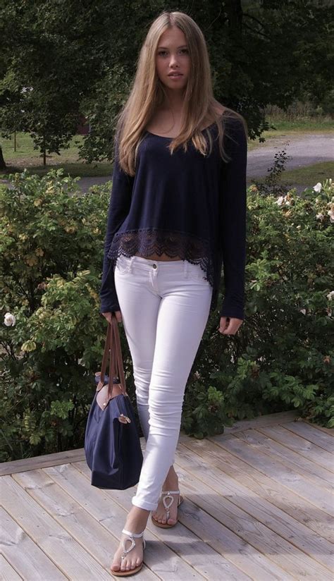 Девочка которую сразу же хочется выебать Pic Девочка которую сразу же хочется выебать Pic