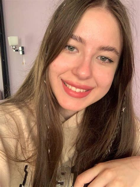 What Do You Like Most About Me😘 Rsfwnextdoorgirls