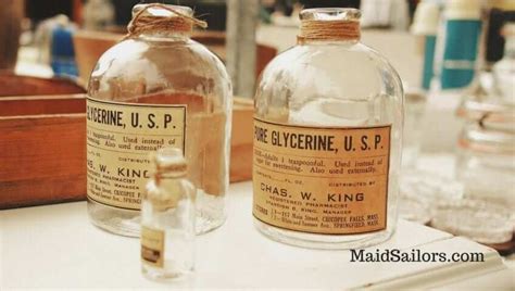 6 Common Household Chemicals That Dont Play Well Together Maid Sailors