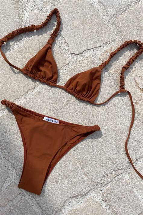 Julia Bikini