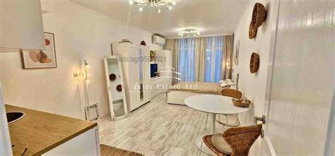 Черноморец Луксозно студио на метри от морето Едностаен апартамент 50 кв м Тухла 2020 г 1 етаж