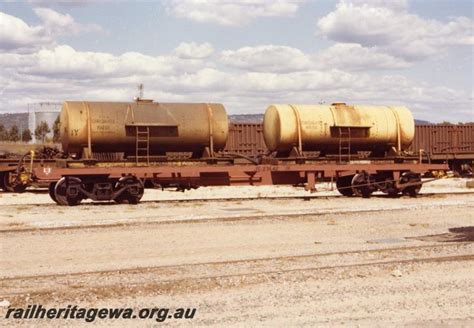 Js Class Diesel Locomotive Sand And Water Wagons