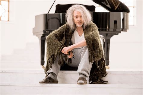 ‘miracle Workers Review Praise Steve Buscemi As A Bumbling God