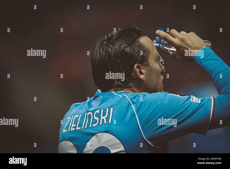 Piotr Zielinski During Uefa Champions League 202324 Game Between Sc