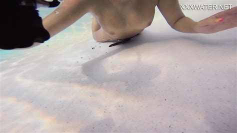 Orgasmic Underwater Masturbation By Sophie Murena Eporner