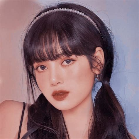 Pin Oleh Talya Stewart Di Lisa Fic Blackpink Lisa Lili Lisa