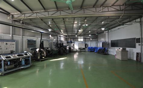 广东省国防科技技师学院，技师学院，国防技师，国防高级技师，汽车检测与维修，