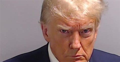 Melania Trumps Shocking Reaction To Donald Trumps Mug Shot Says