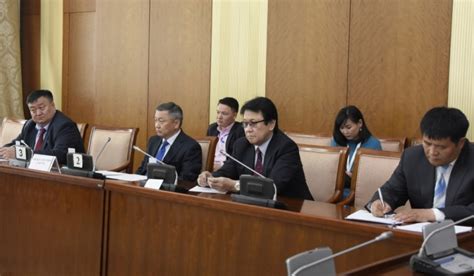 Г Туулхүү Ц Нанзаддорж Б Буяндэлгэр нарыг Цэцийн гишүүнээр томиллоо