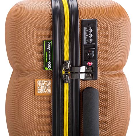 Чемодан на 4 колесиках Carpisa Jeep VAA6950S942 Biscuit - купить в Баку ...