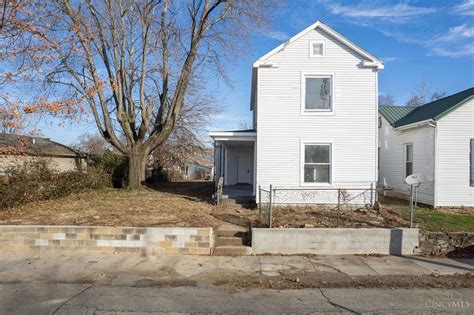 303 E North St Georgetown Oh 45121 Mls 1790744 Redfin