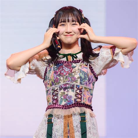れたんちゅん On Twitter 麻莉愛ちゃんの写真全部良い（めっちゃ可愛いだけじゃなく角度も良い） 今村麻莉愛 Hkt48