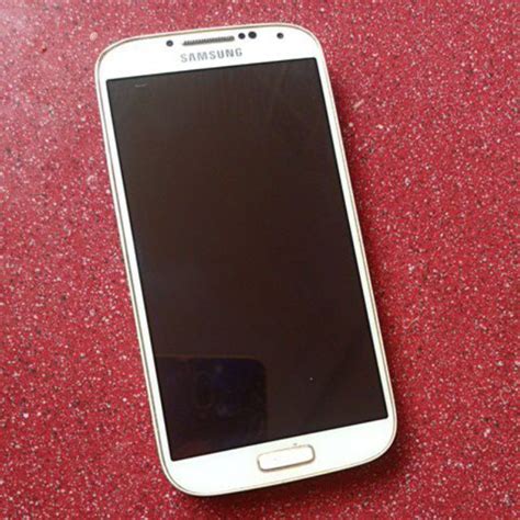 Jual Samsung Galaxy S Mesin Normal Minus Layar Gak Ada Gambarya Padahal Bisa Di Sentuh Dan Ada