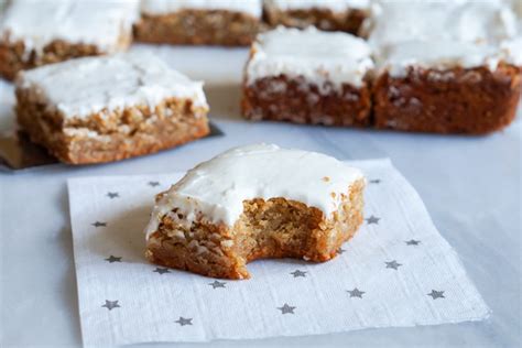 Fluffernutter Bars Peanut Butter Bars With Marshmallow Creme Frosting