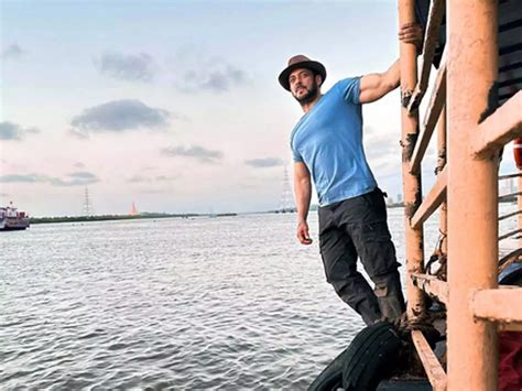 Mumbai Police To Step Up Security Measures For Salman Khan Following