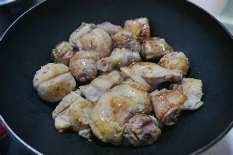 [필리핀요리] 치킨 아도보 Chicken Adobo 네이버 블로그