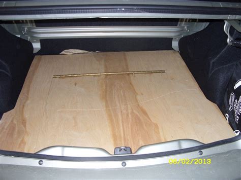 Жесткий пол в багажнике — Renault Logan (1G), 1,6 л, 2012 года ...