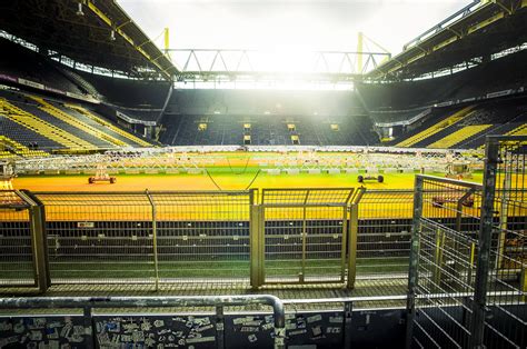 Unsere Bvb Stadiontour Im Signal Iduna Park In Dortmund