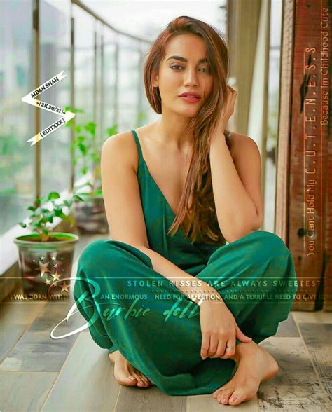 Pin On Girl Dps Green Dress Girl Girls Dp