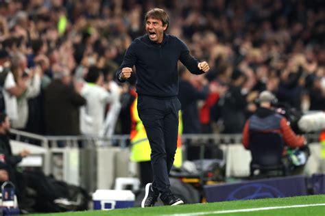 Tottenham Hotspur In Talks With Antonio Conte Over A New Deal