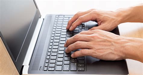 中古のパソコンでosなしモデルを賢く選ぶ方法｜価格・インストール手順・安全な活用術を徹底解説