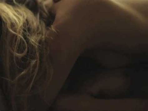 Naked Agnieszka Podsiadlik Pheline Roggan From Sex Scenes Jak Calkowicie Zniknac 2014 Video