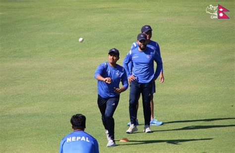नेपालले पहिलो पटक टेस्ट टाेली जिम्बाबेसँग प्रतिस्पर्धा गर्दै