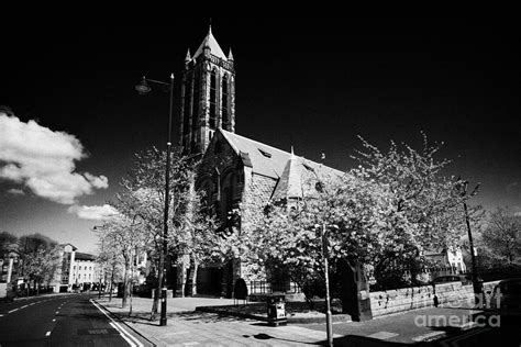 Crescent Church University Road Belfast Northern Ireland Uk Photograph