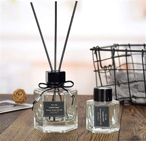 Hexagonal Diffuser Bottles 50ml 100ml Custom Glass Bottles Jars