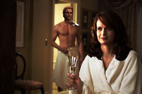 Carlisle And Esme Cullen Wallpaper