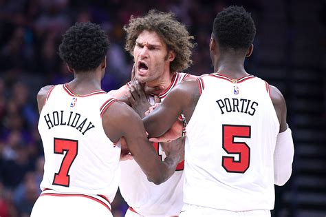 Robin Lopez Lost His Damn Mind