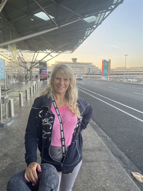 Tw Pornstars Sweetsusinrw Twitter So Gleich Geht Der Flieger Ab Nach Mallorca