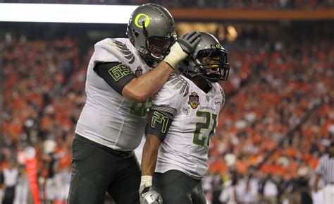 Oregon To Honor 2010 Football Team During Game Against Byu Saturday