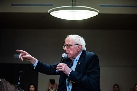 Opinion What Sanderss Surge Says About The Democratic Establishment