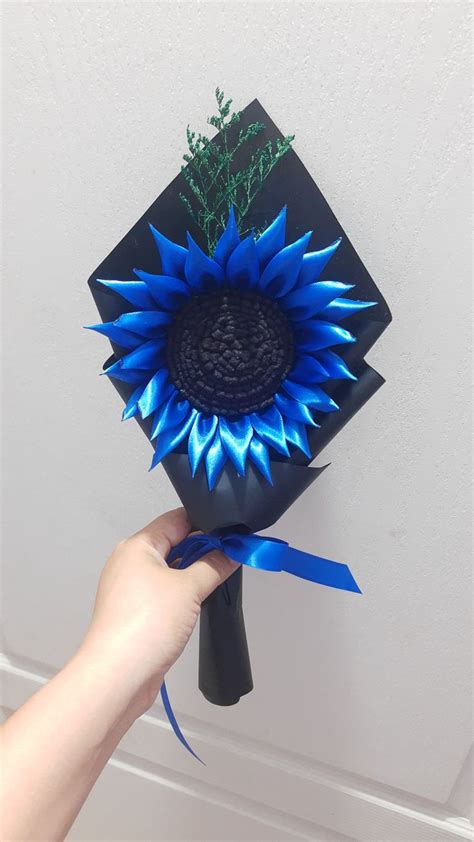 Girasol Eterno Azul En 2024 Manualidades Arreglos Florales Diy