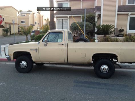 1984 Chevrolet K20 Custom Deluxe Diesel 4x4 6 2l 4 Speed More Pics In