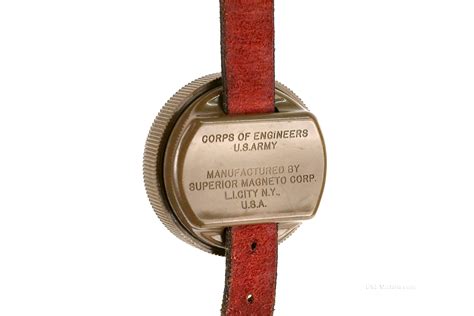 Reproduction Ww2 Us Magneto Paratrooper Wrist Compass With Strap 86