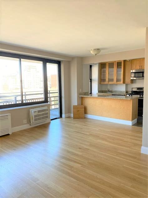 Columbus Ave Unit M New York NY Condo For Rent In New York NY Apartments Com