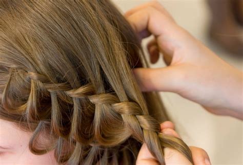 How To Braid Hair Step By Step Guide For Beginners